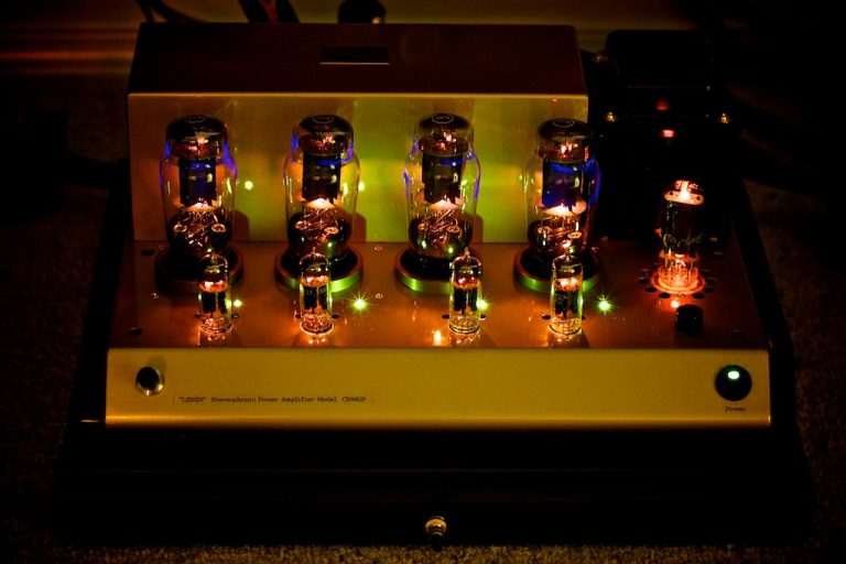 Leben CS-300B SET Stereo Amplifier - Jeff's Place