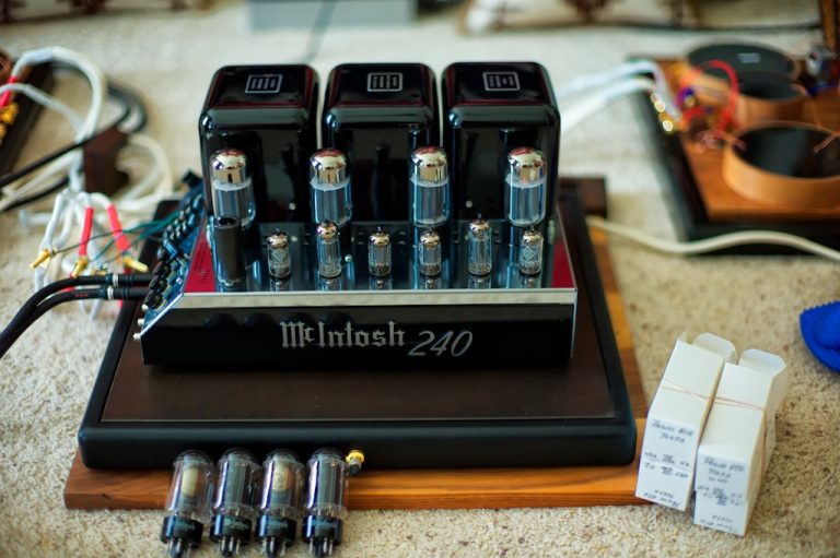 Today's Fresh Catch: The Philips 7027-A Vacuum Tube - Jeff's Place