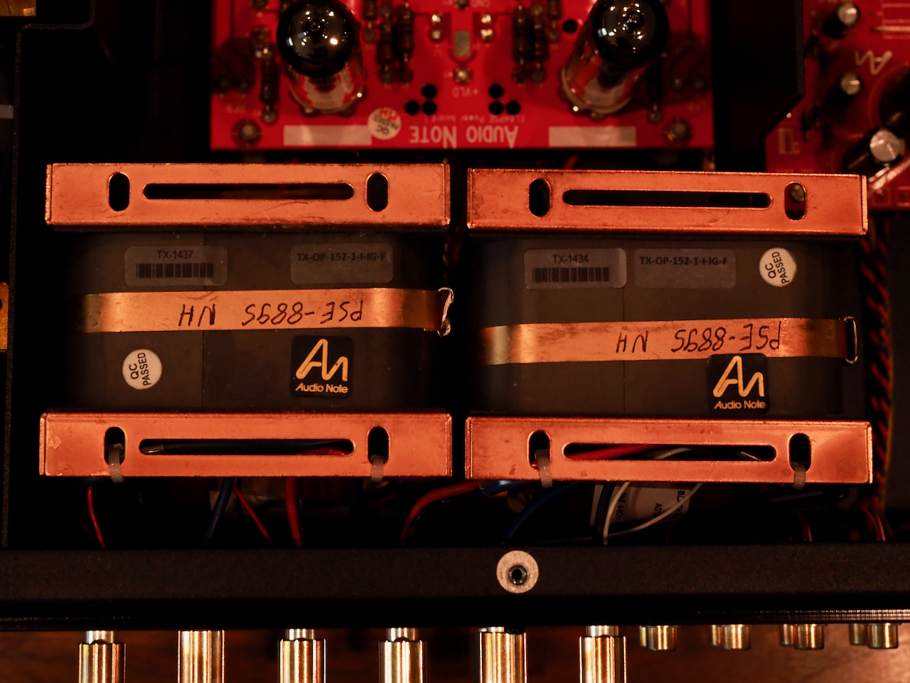 The Audio Note UK Oto Phono SE Signature Integrated Amplifier - Topless ...