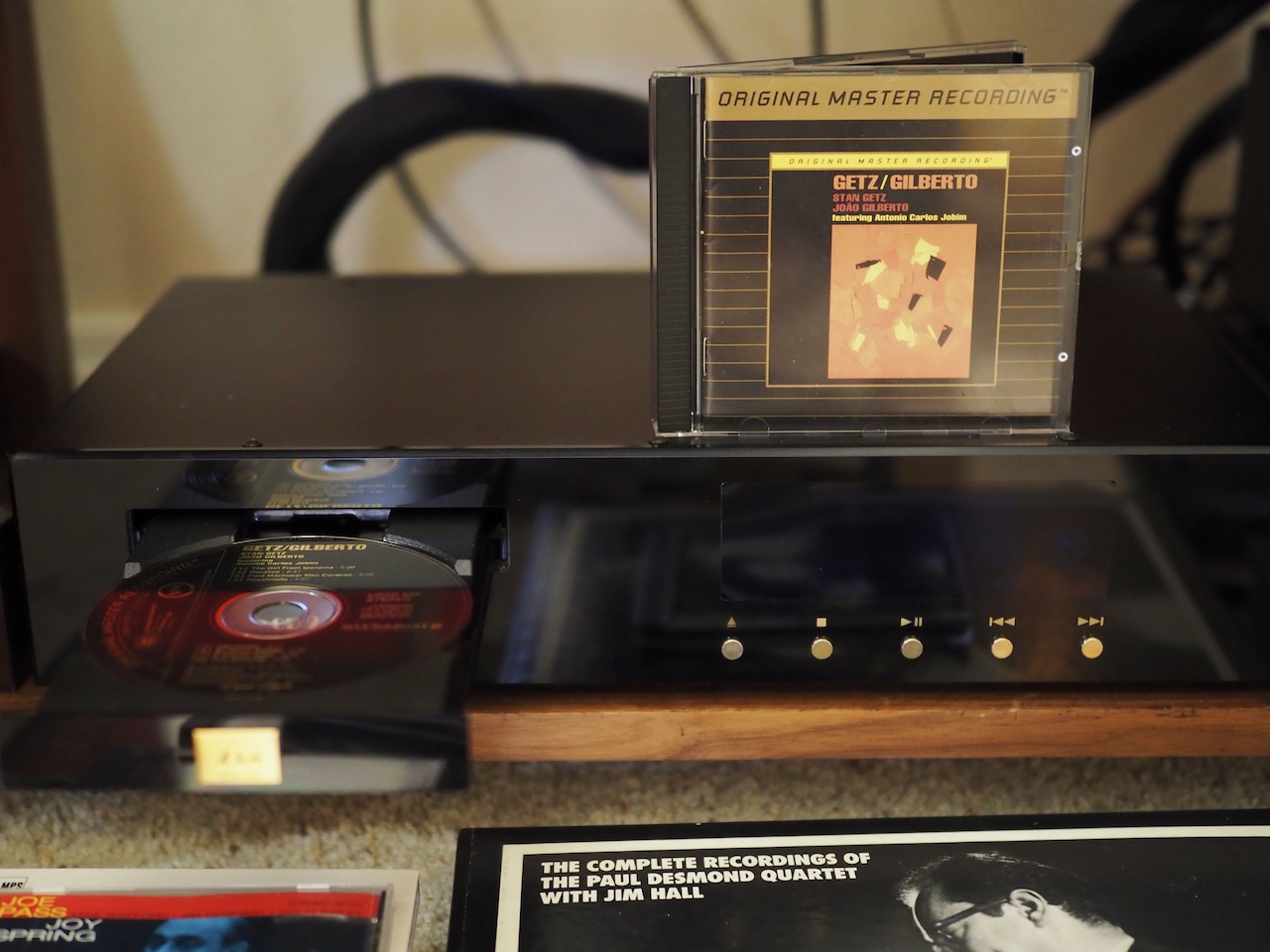 Initial Listening Impressions: The Audio Note (UK) CD 2.1x/II Level Two ...