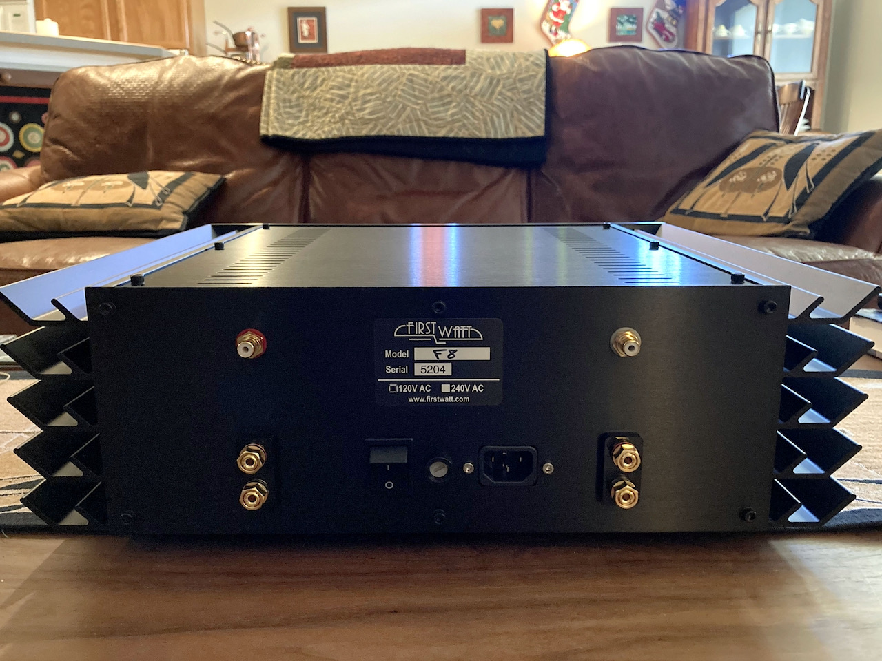 Today's Fresh Catch: The First Watt F8 stereo amplifier! - Jeff's Place